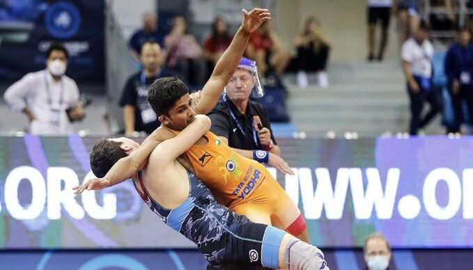 Wrestler Jaskaran takes silver, bronze for Chirag and Jaideep in Cadet ...