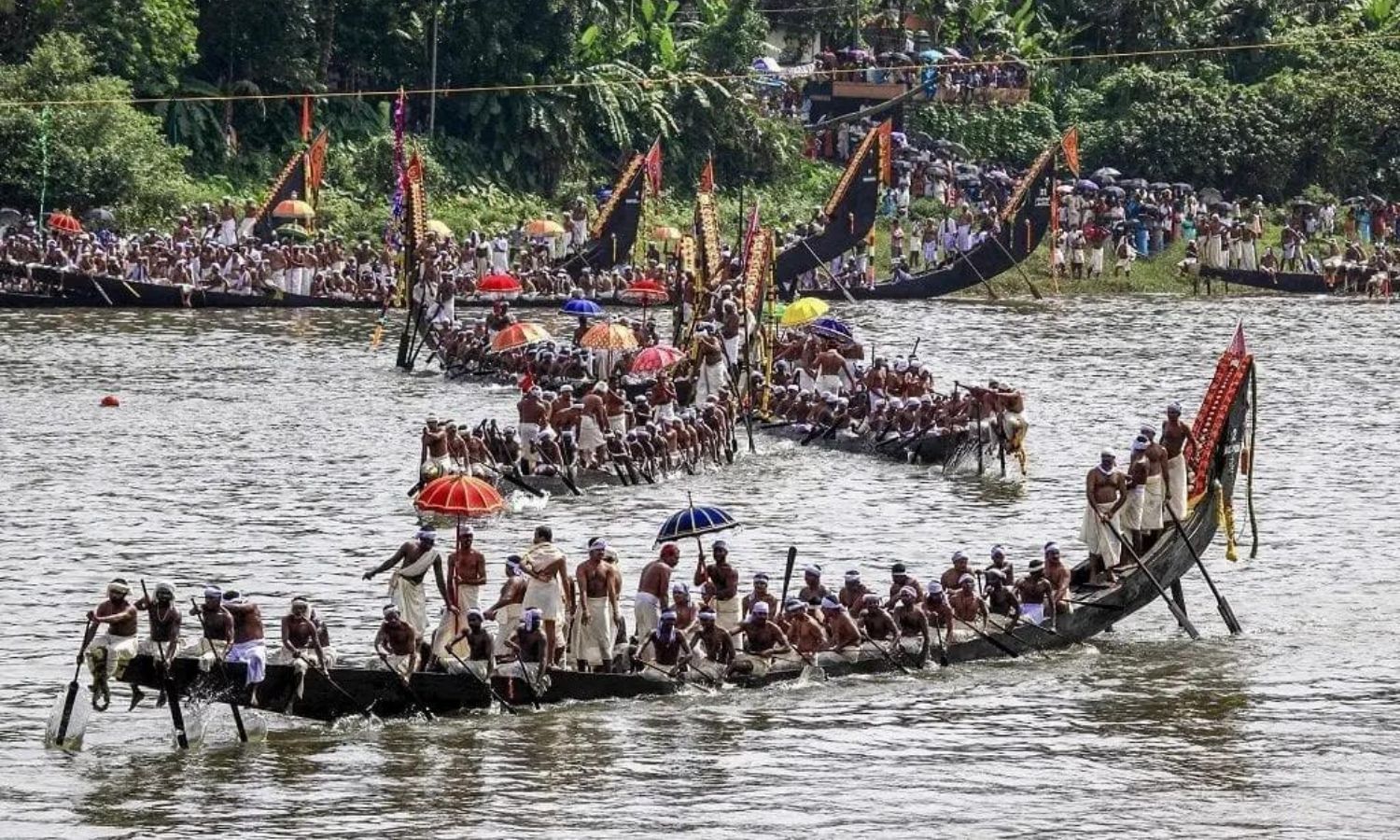 Kerala's popular Nehru Trophy boat race to be held in UAE this year