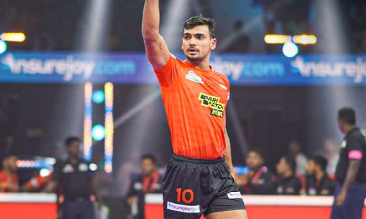 Pro Kabaddi 2022: Guman, Ashish take down Bengal Warriors 49-41
