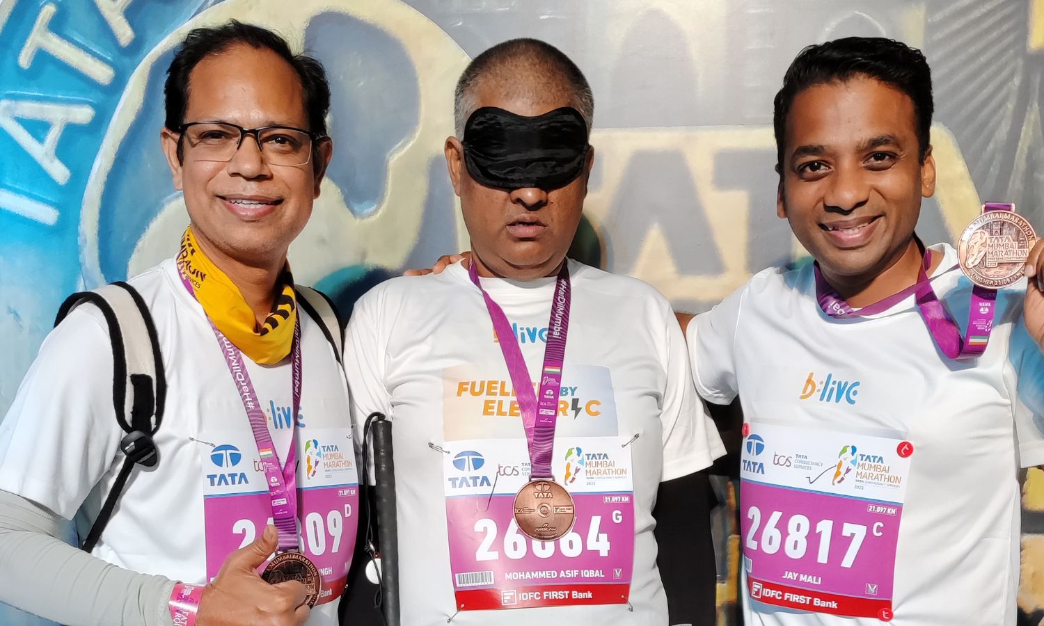 Visually impaired athlete completes Tata Mumbai Marathon
