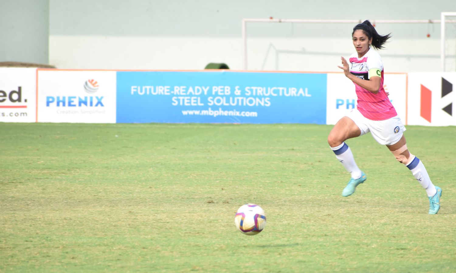 If Serena Williams can do it, why not us? Ritu Rani kicks on even after ...