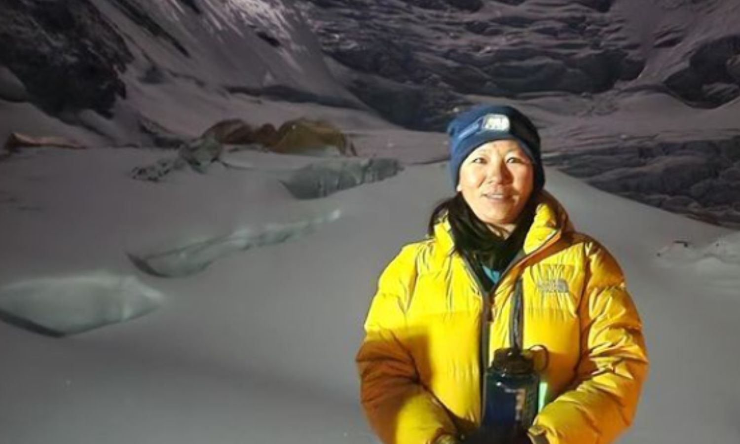 Asmita Dorjee scales Mt Everest